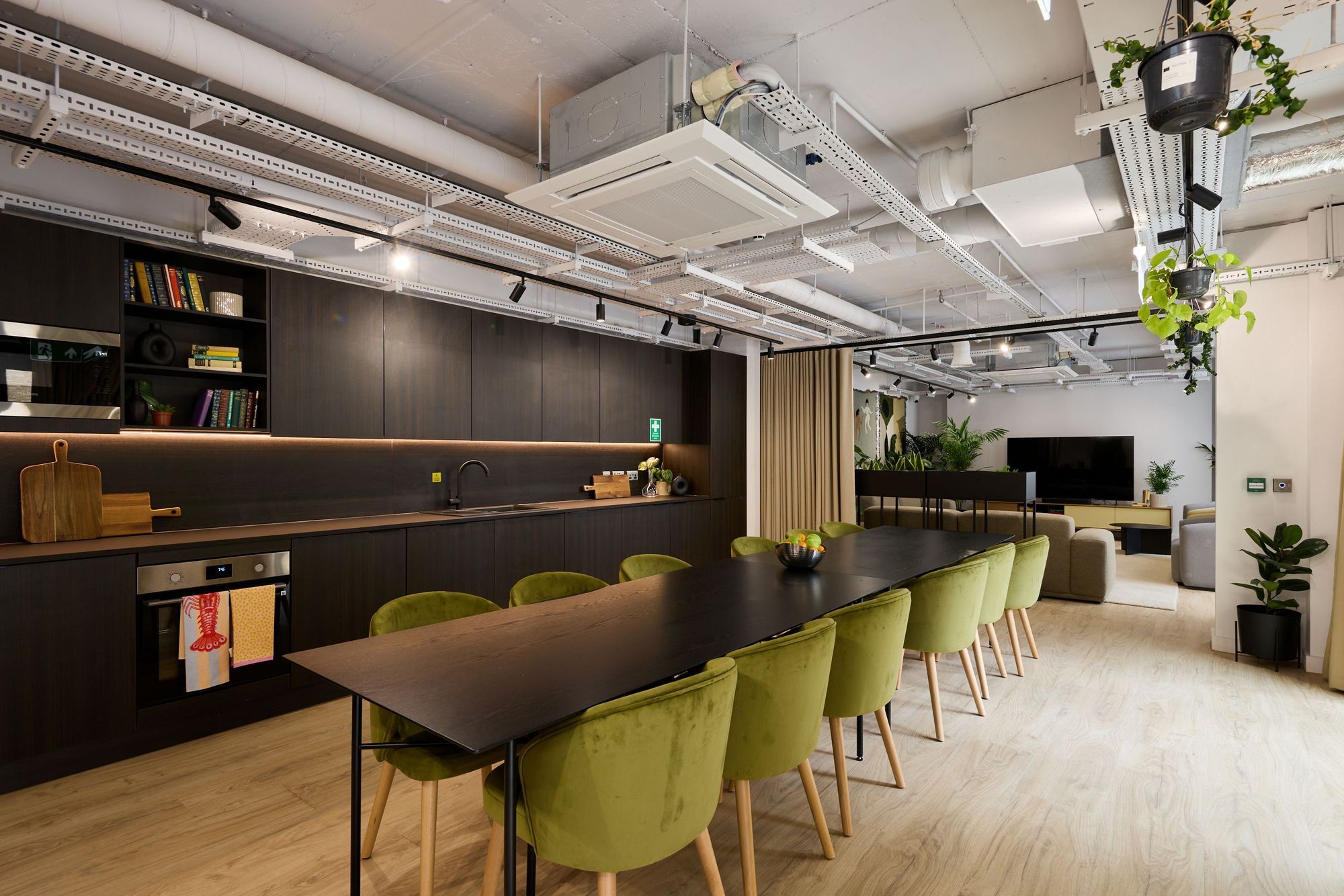 Studio Apartments to Rent in Bath I Signal Box Yard